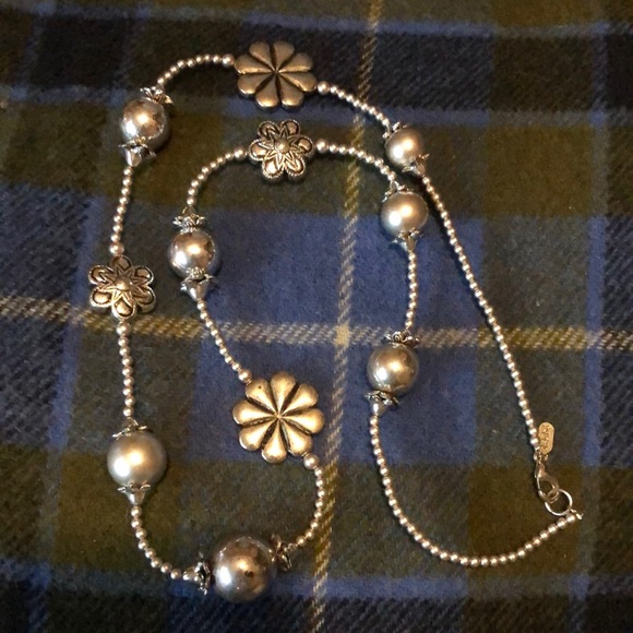 Treska | Jewelry | Treska Silvertone Necklace Fun Flower And Bead Style ...